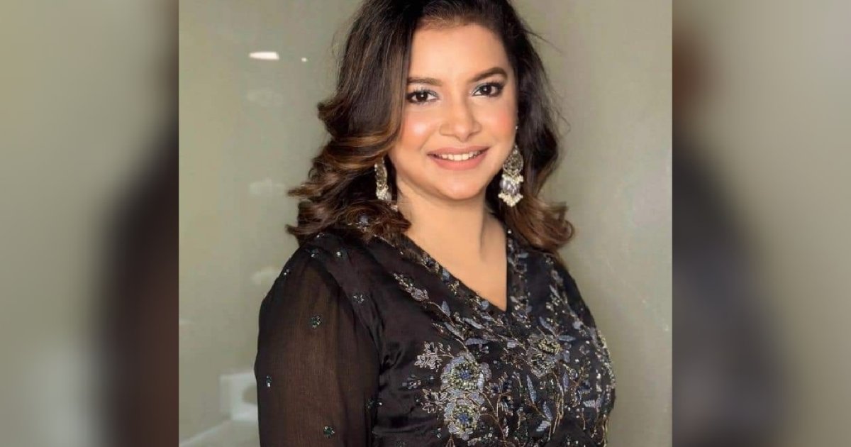 আমি নিশ্চিত মুক্তিযোদ্ধারাও এখন বিব্রত, বললেন শবনম ফারিয়া