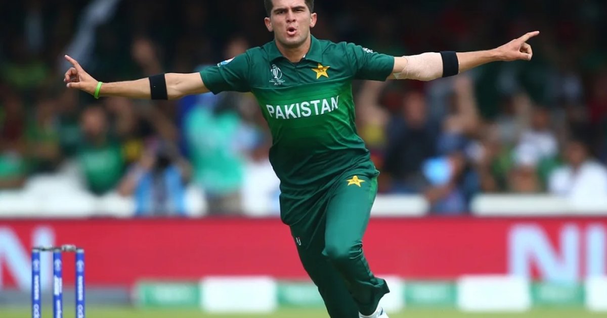 পাকিস্তান দলে কেন শাহিন, জানতে চায় শহিদ আফ্রিদির মেয়ে